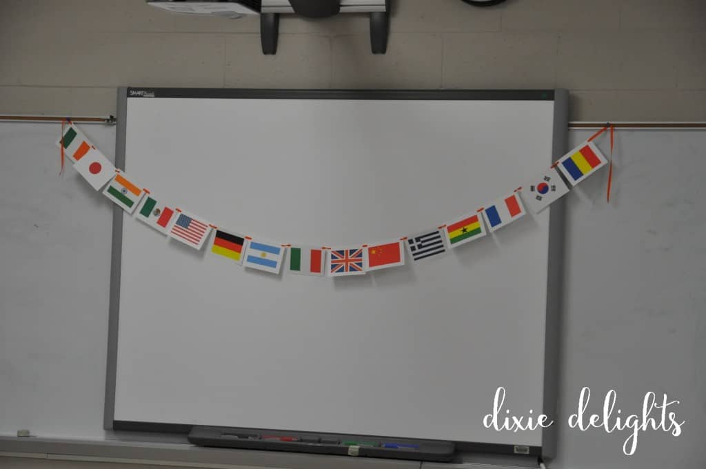 International Potluck Feast {Free Printable} – Dixie Delights