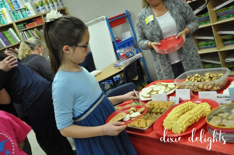Cookies & Cocoa 4th Grade Celebration {Free Printables} – Dixie Delights