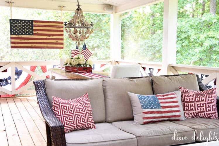 9 Tips for Easy Patriotic Decor – Dixie Delights