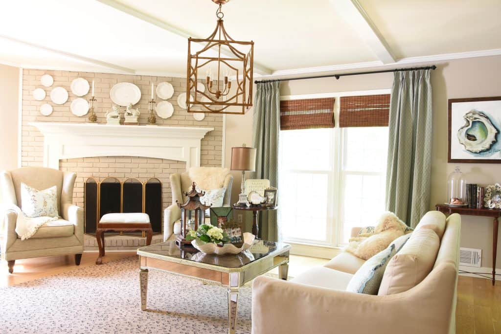 A New Fireplace Screen + Mantle Update – Dixie Delights