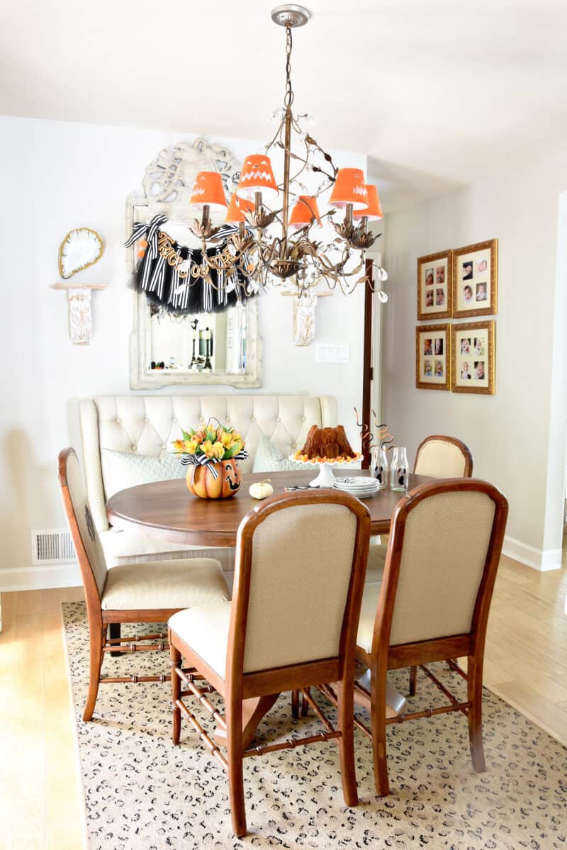 Haunted Halloween Home Tour {Kitchen} – Dixie Delights