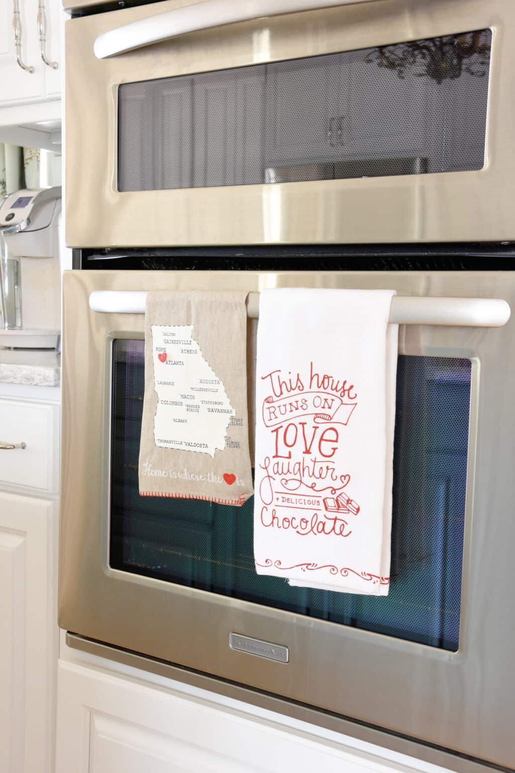 Valentine’s Day Decor – Dixie Delights