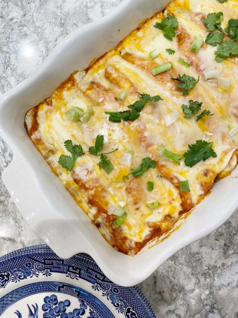 Sunday Supper {Skinny Chicken Enchiladas} – Dixie Delights