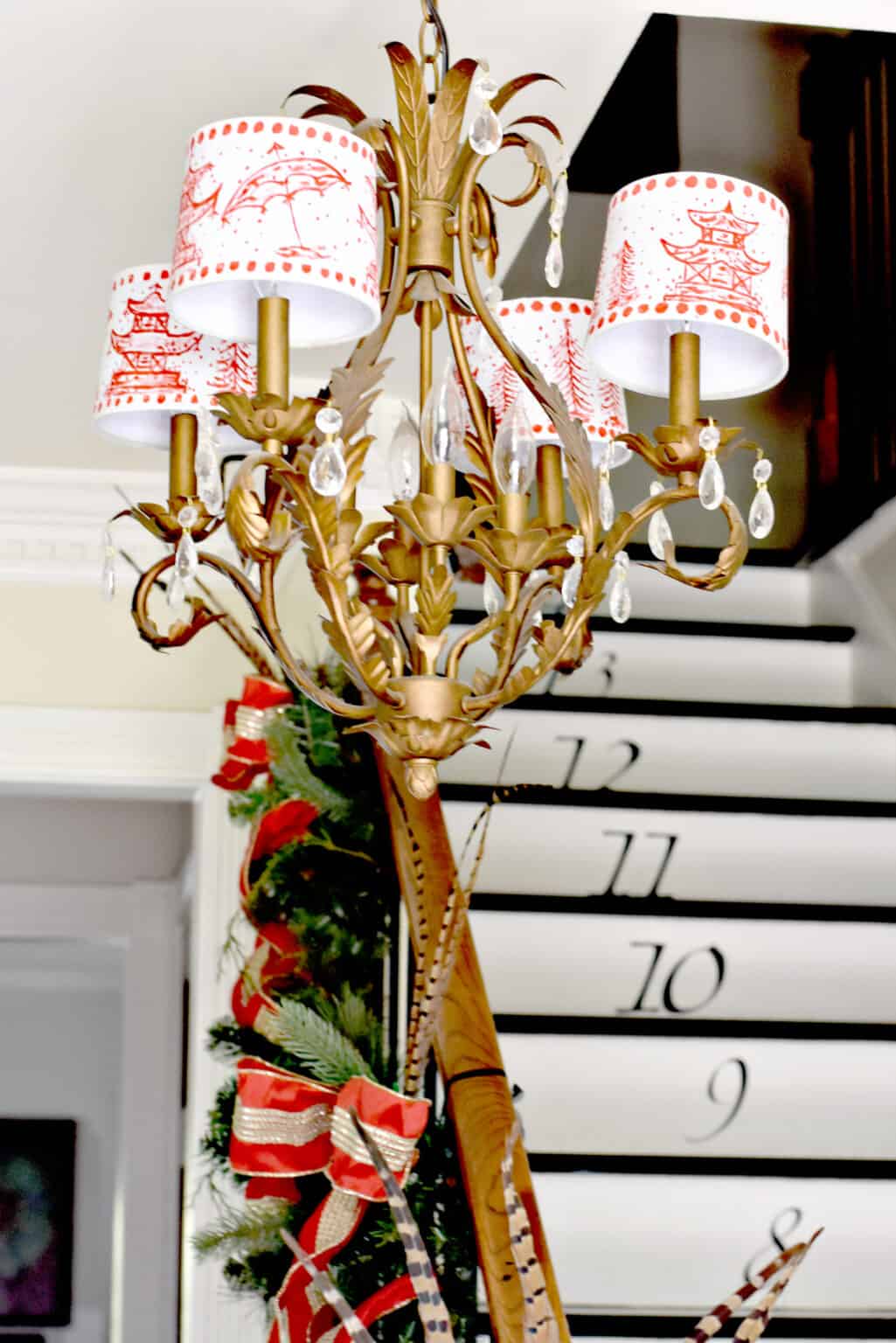 Classic Christmas Home Tour 2020 {Exterior & Foyer} – Dixie Delights