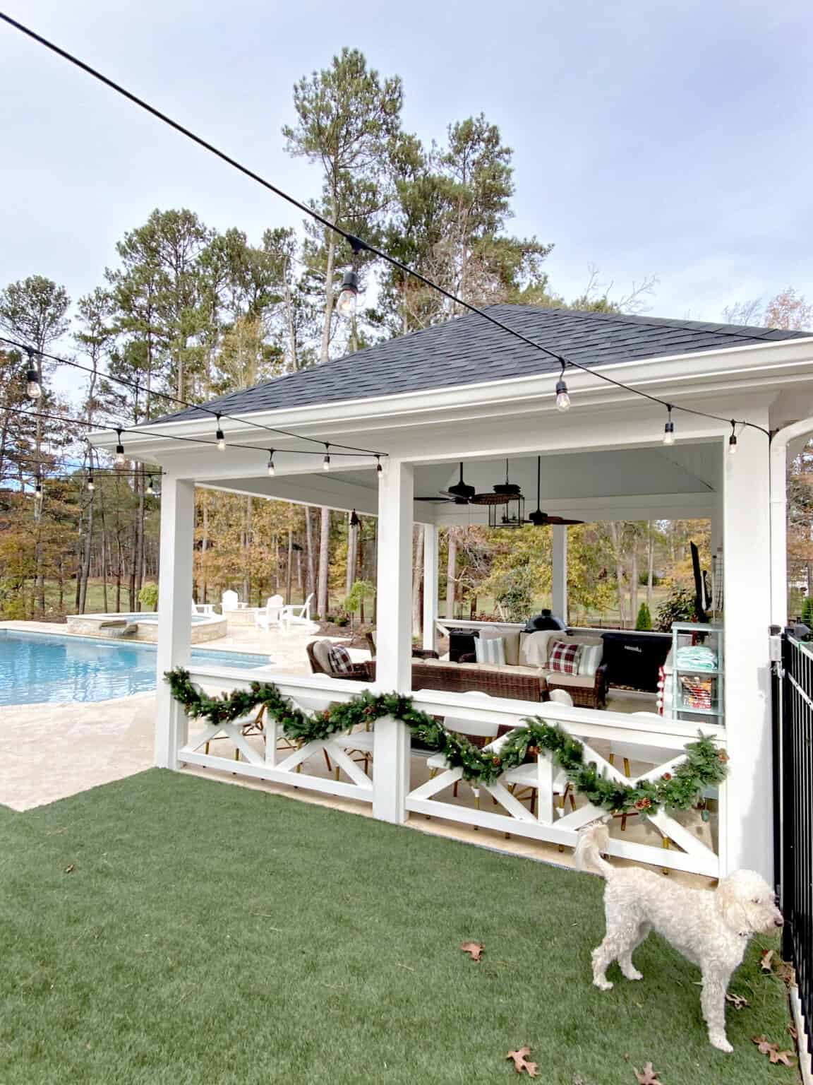 Classic Christmas Home Tour 2020 {Porch + Pool} – Dixie Delights