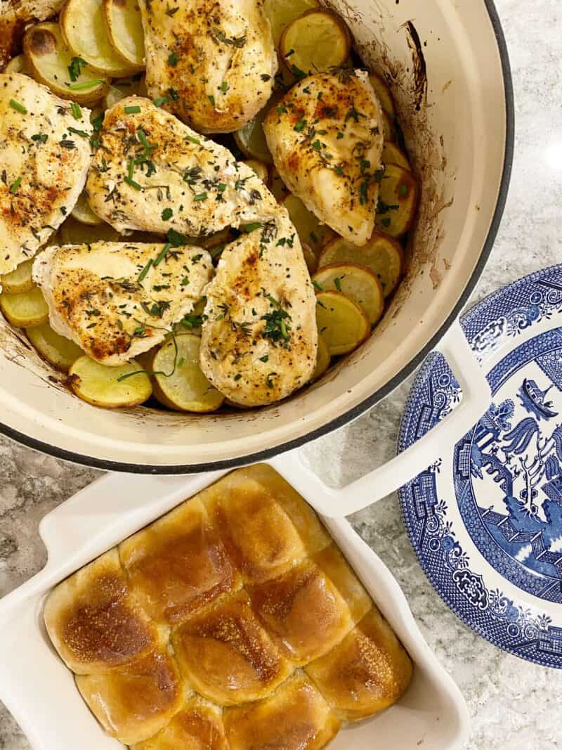 Sunday Supper {Skillet Roasted Chicken & Potatoes} – Dixie Delights