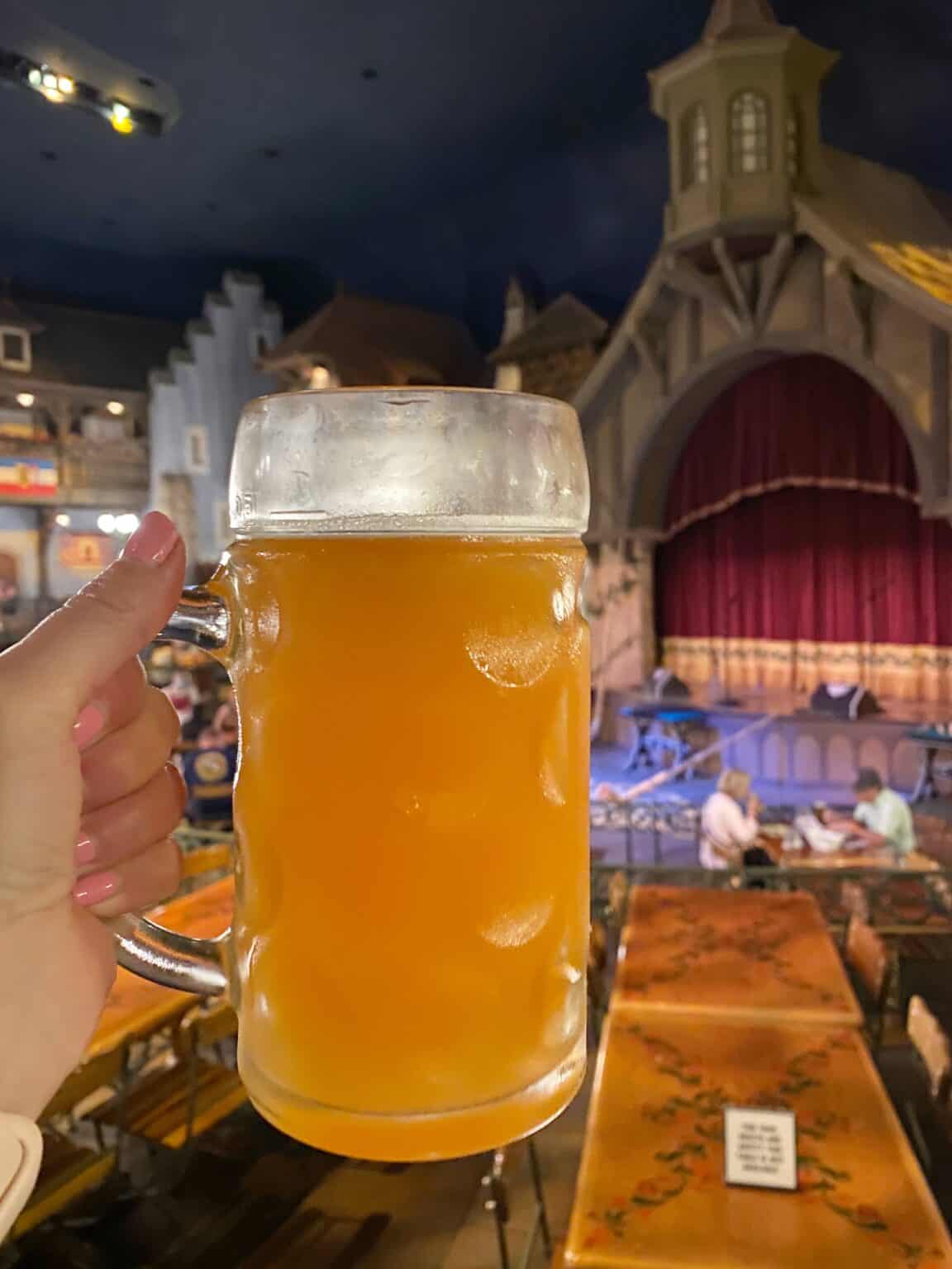 Biergarten Restaurant in Epcot – Dixie Delights