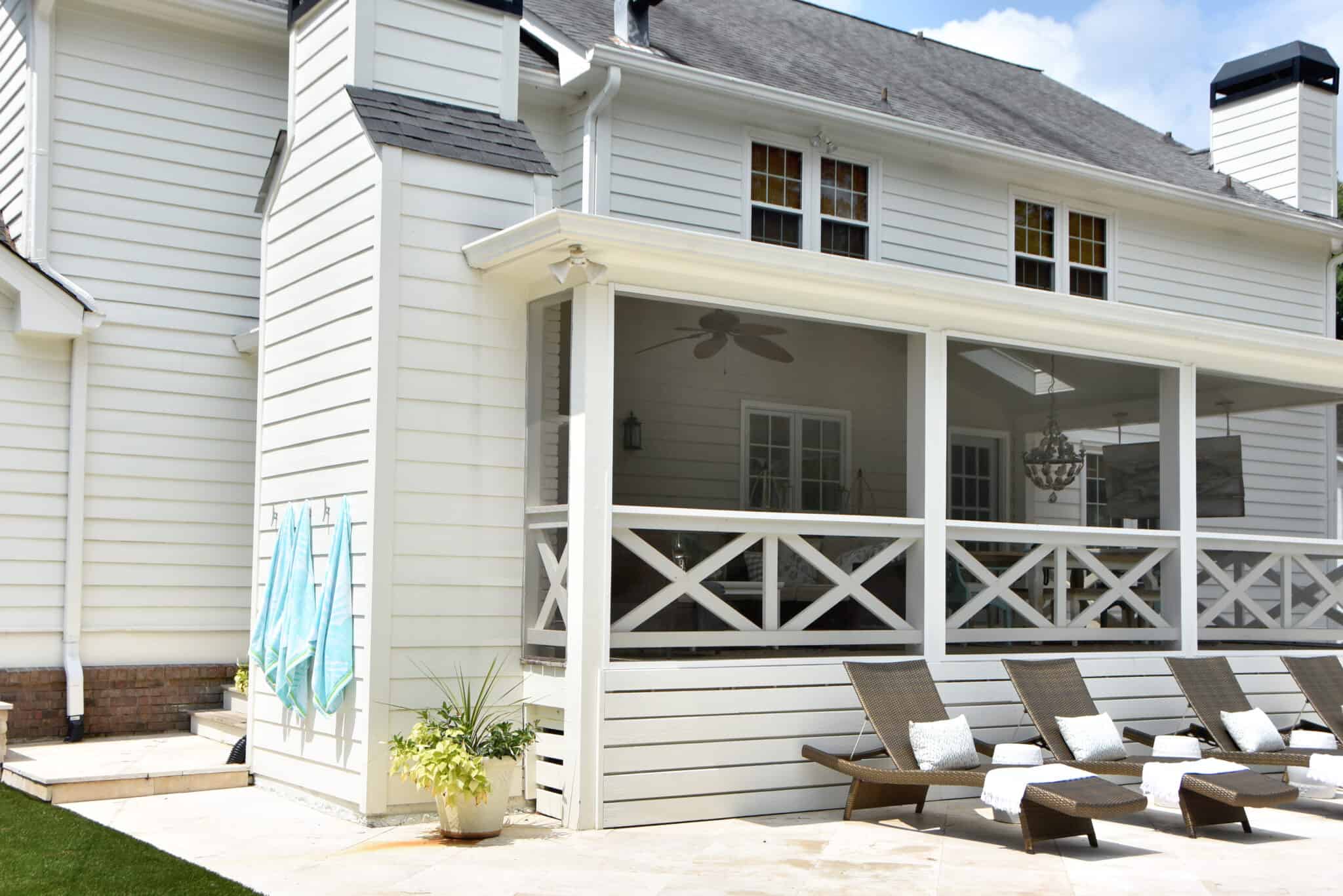 The Delightful Home {Southern Screened Porch} – Dixie Delights