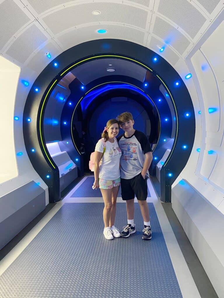 Space 220 Restaurant in Epcot {Full Review of Lunch, Dinner & Lounge ...