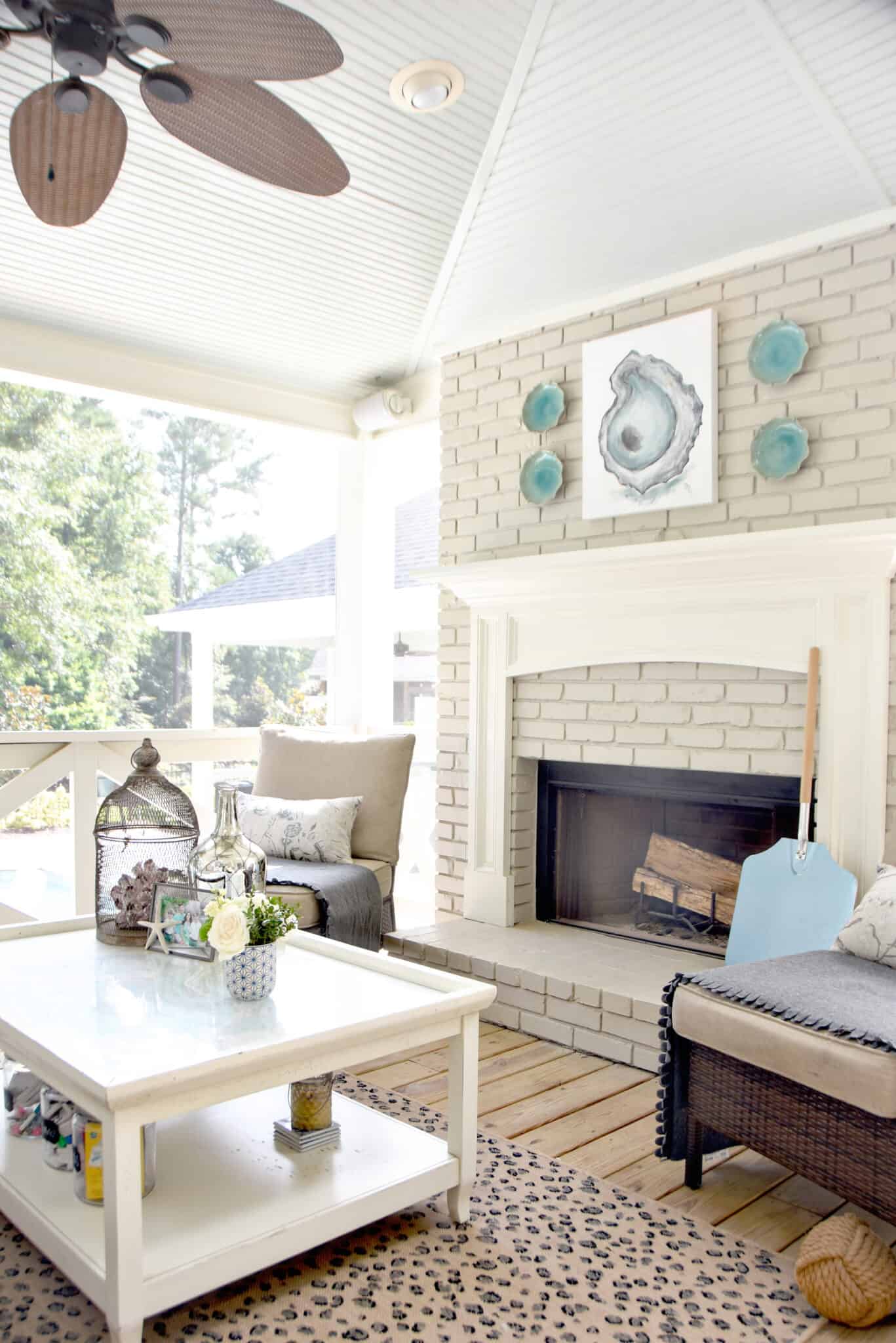 The Delightful Home {Southern Screened Porch} – Dixie Delights