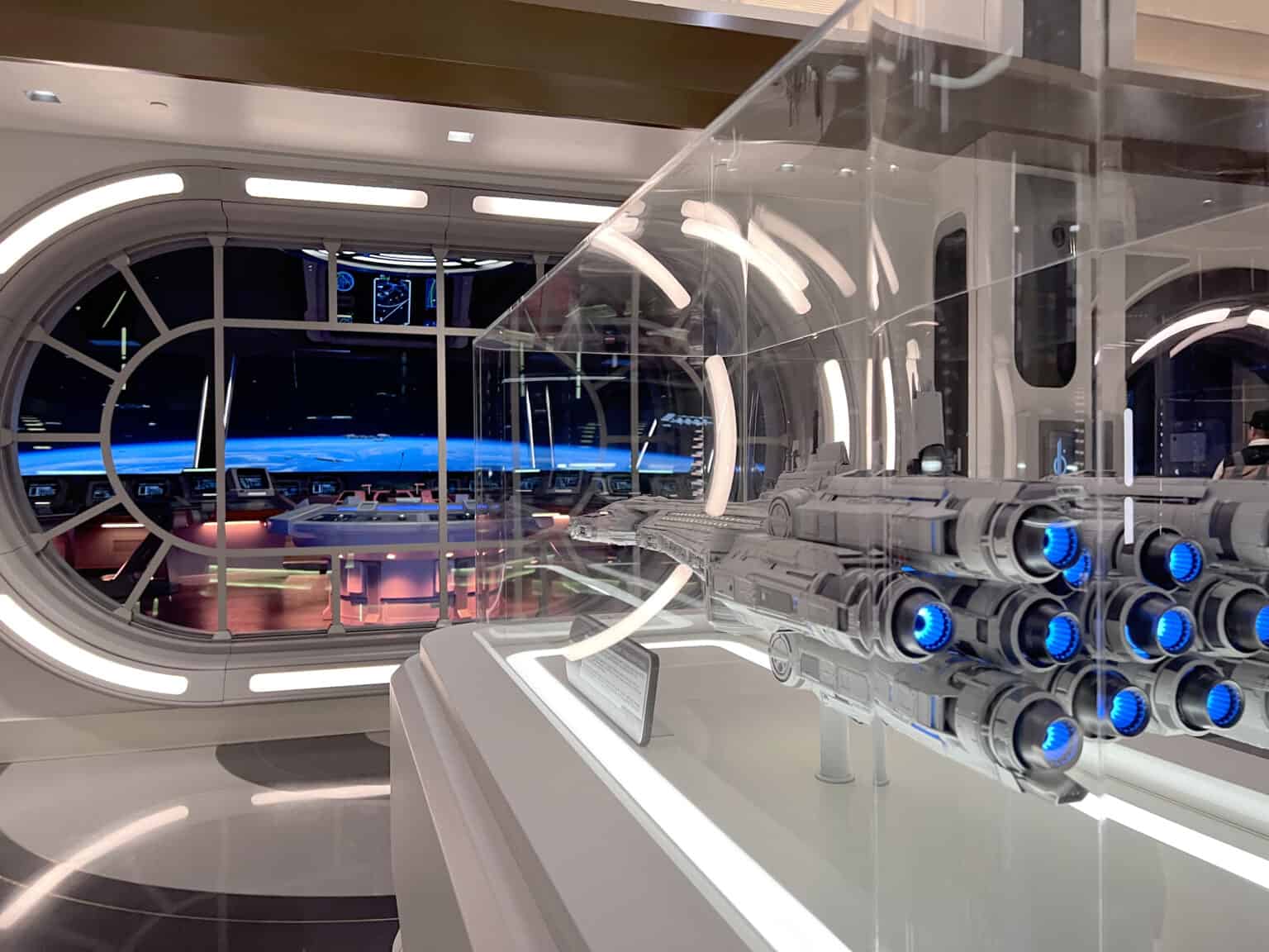 Star Wars Galactic Starcruiser {Tour The Halcyon} – Dixie Delights