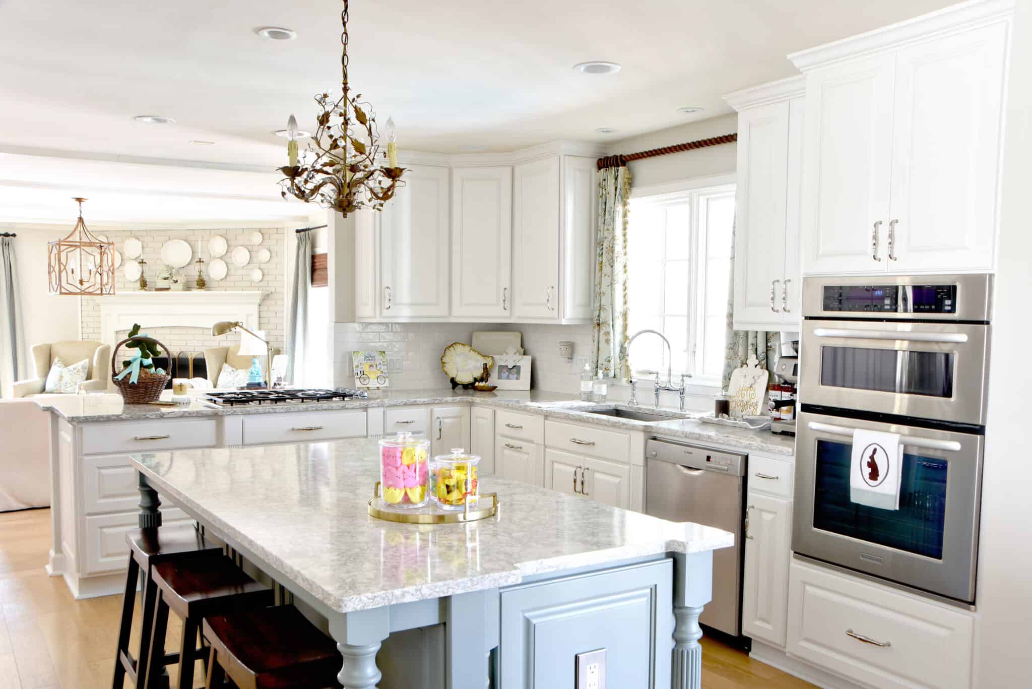 Celebrating Easter {A Few Kitchen Touches} – Dixie Delights