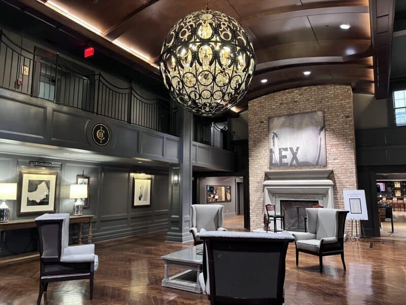 Kentucky Road Trip {Lexington: The Campbell House Hotel} – Dixie Delights