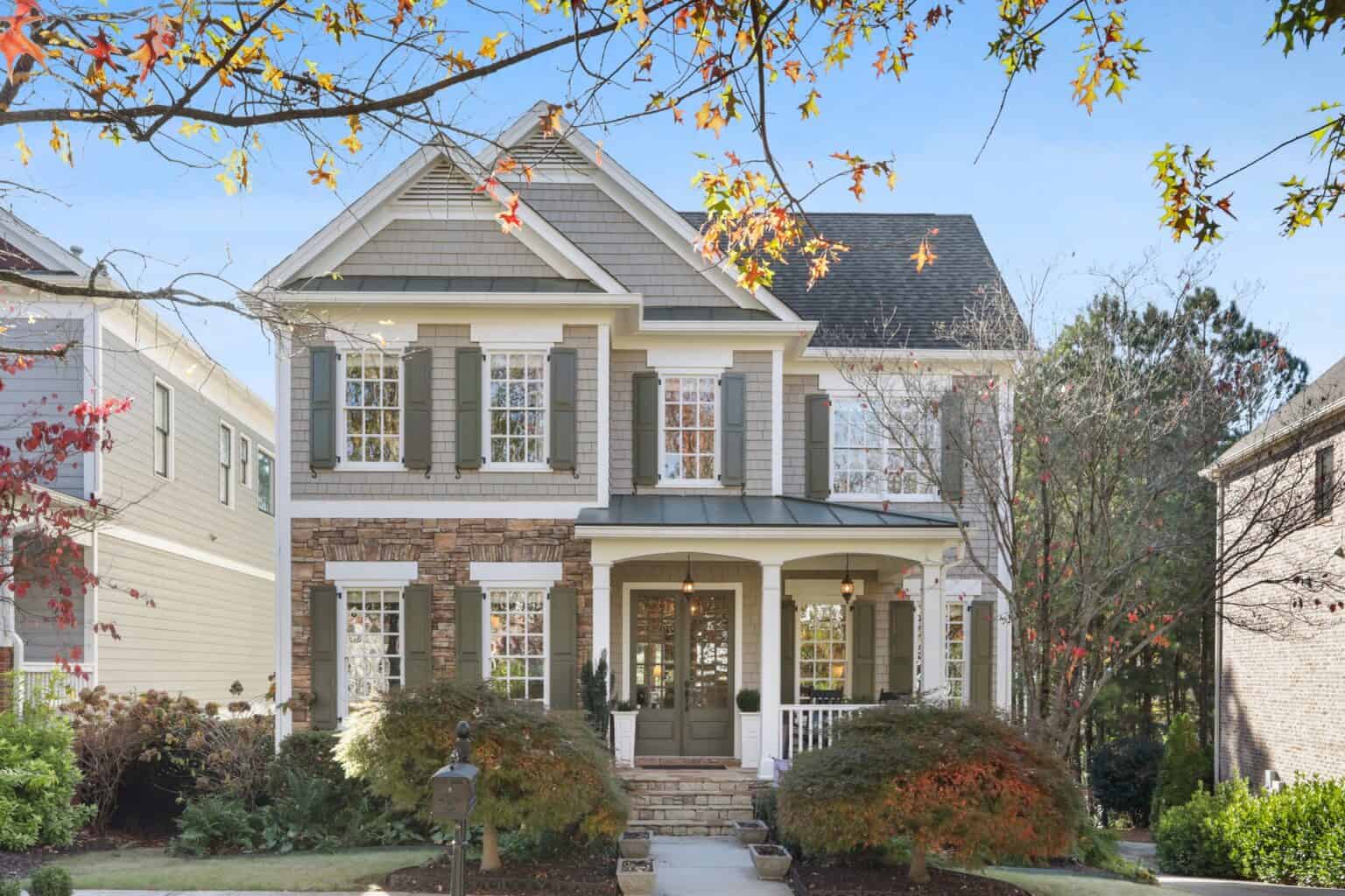 A Friend’s Gorgeous Home Tour & New Listing – Dixie Delights