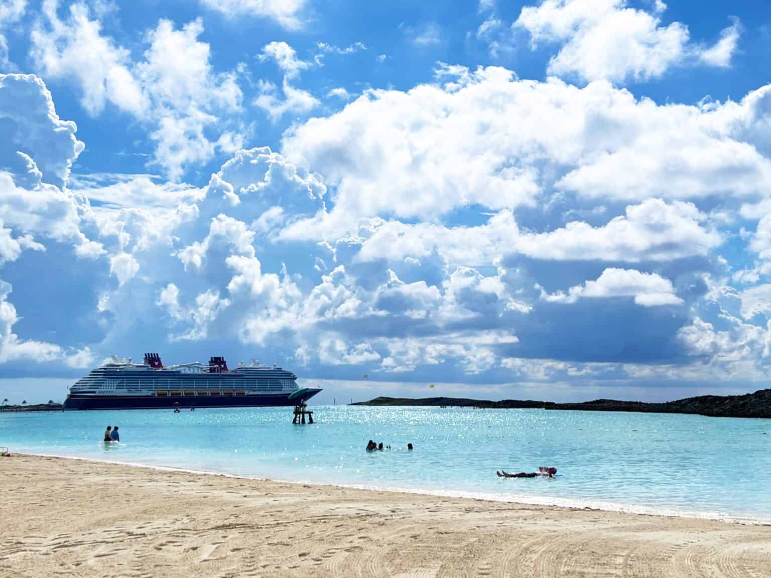 The Disney Wish {Castaway Cay Beach Cabana Retreat} – Dixie Delights