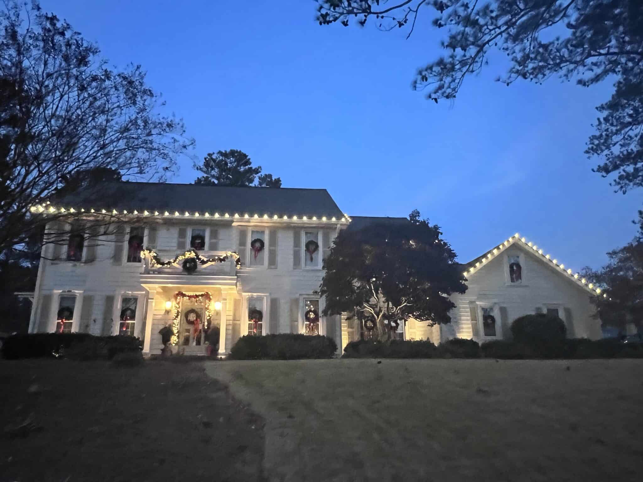 Classic Christmas Home 2023 {Exterior Lighting by Blingle!} – Dixie ...