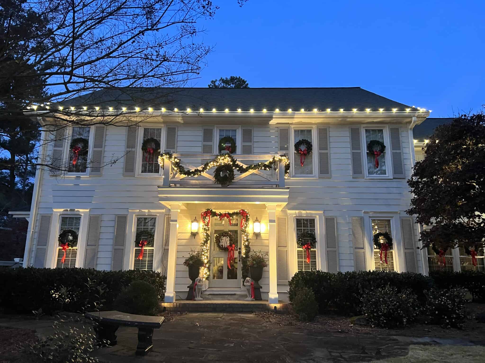 Classic Christmas Home 2022 {Exterior Lighting by Blingle!} – Dixie ...
