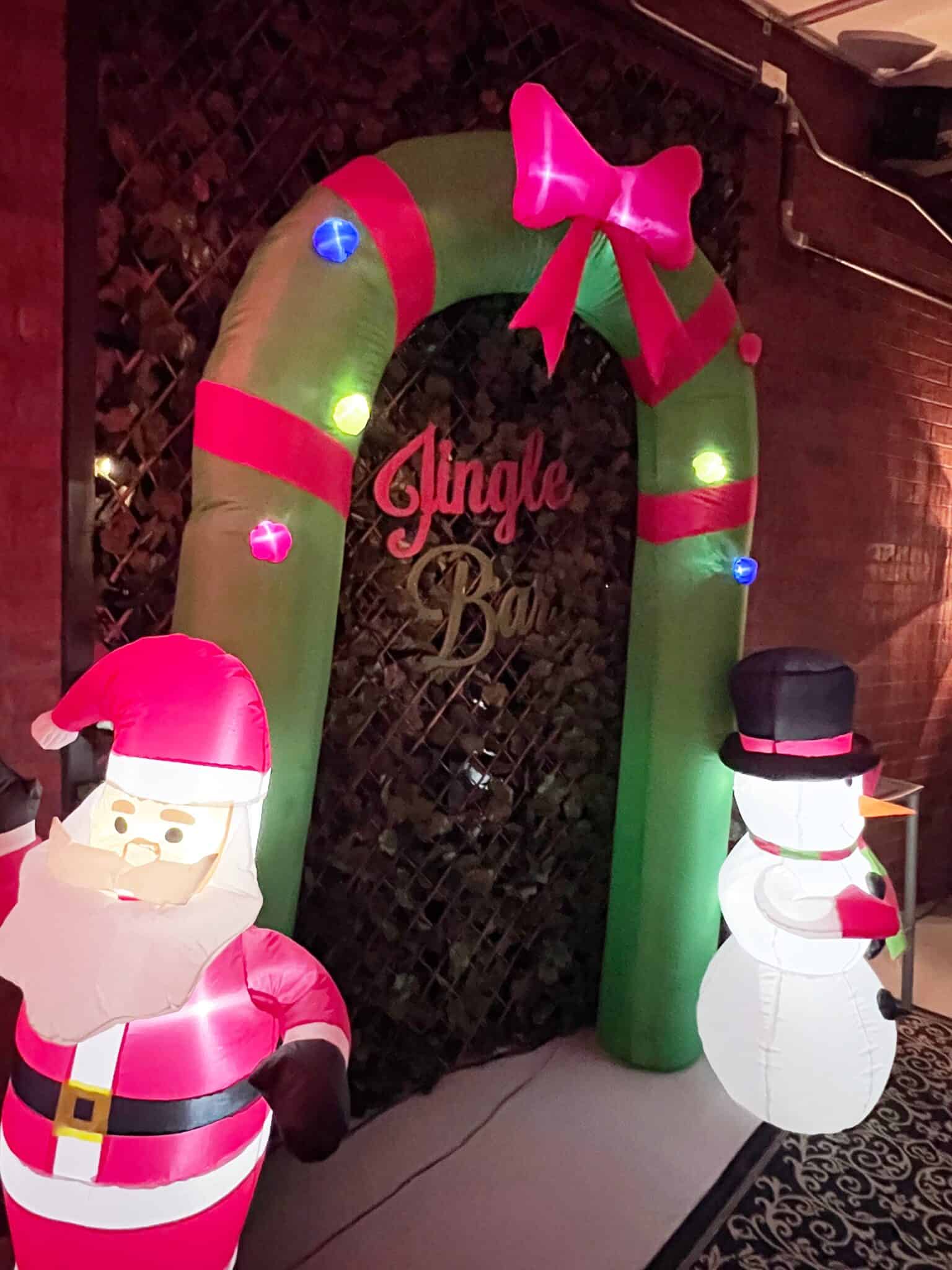 Celebrating Christmas 2022 {Tre Vele Jingle Bar} – Dixie Delights