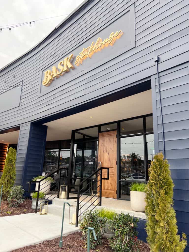 Around Atlanta {Bask, A Southern Steakhouse} – Dixie Delights