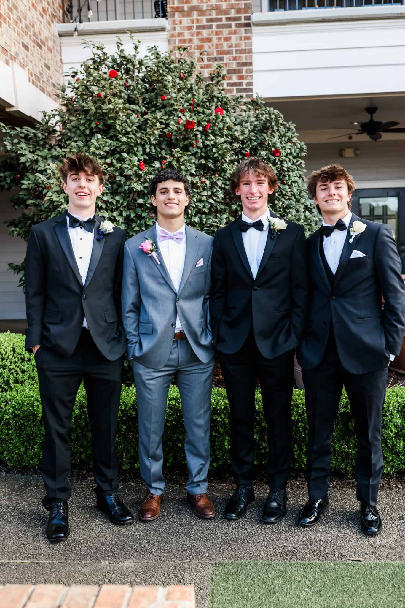 Prom 2023 {Junior Picture Party} – Dixie Delights