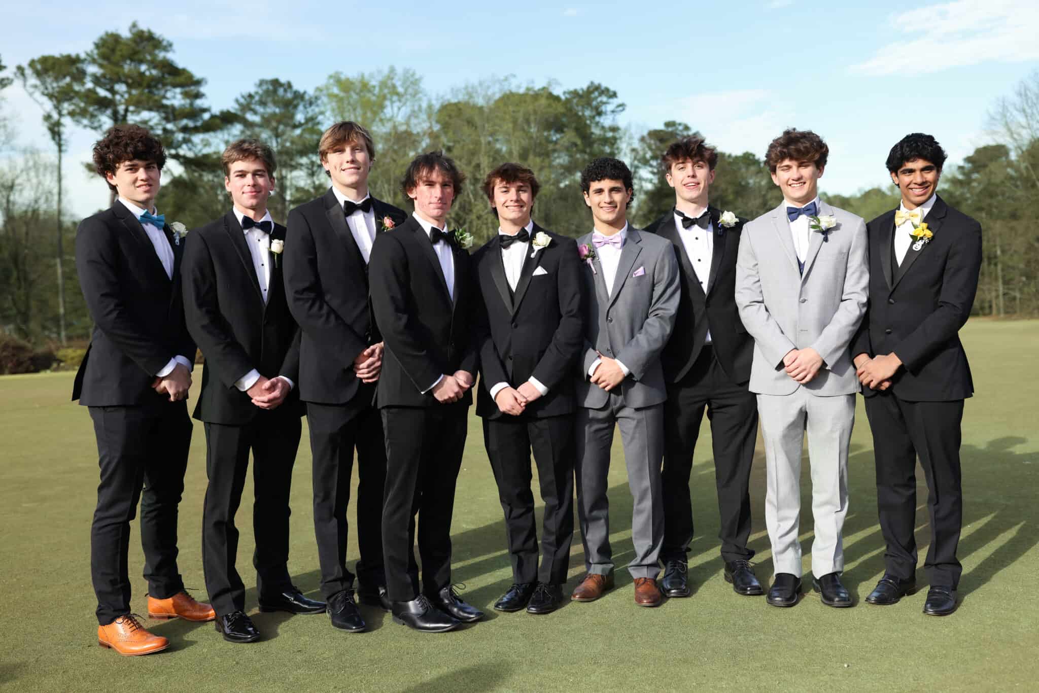 Prom 2023 {Junior Picture Party} – Dixie Delights