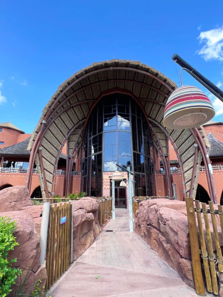 Sanaa Restaurant at Disney’s Animal Kingdom Lodge: Kidani Village ...