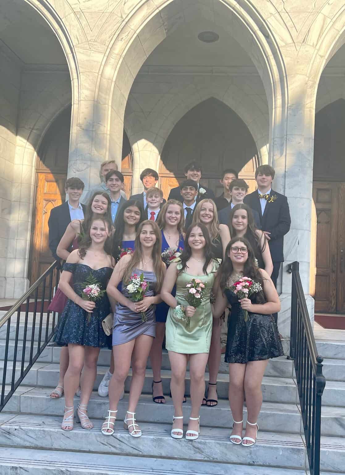 HOCO 2023 {Freshman Photos, Dinner & Dance} – Dixie Delights