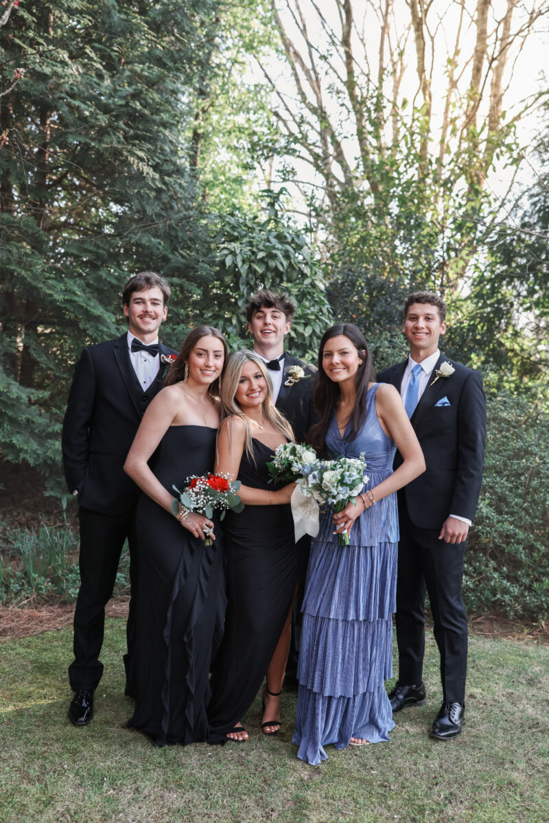 Celebrating the Class of 2024 {Senior Prom Picture Party} – Dixie Delights