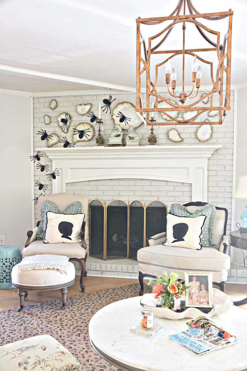 Haunted Halloween Home Tour 2024 {Den} – Dixie Delights