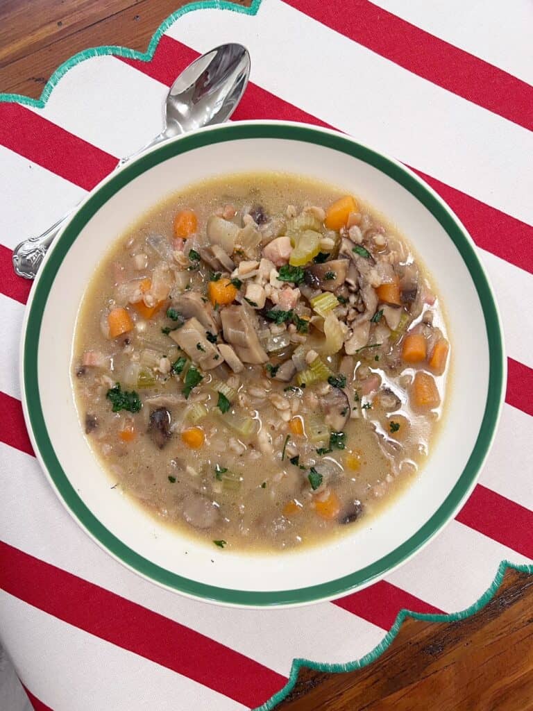 Sunday Supper {Wild Mushroom & Farro Soup} – Dixie Delights