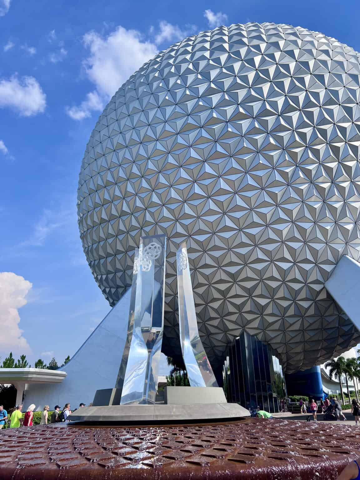 Geo-82 Lounge in Epcot – Dixie Delights