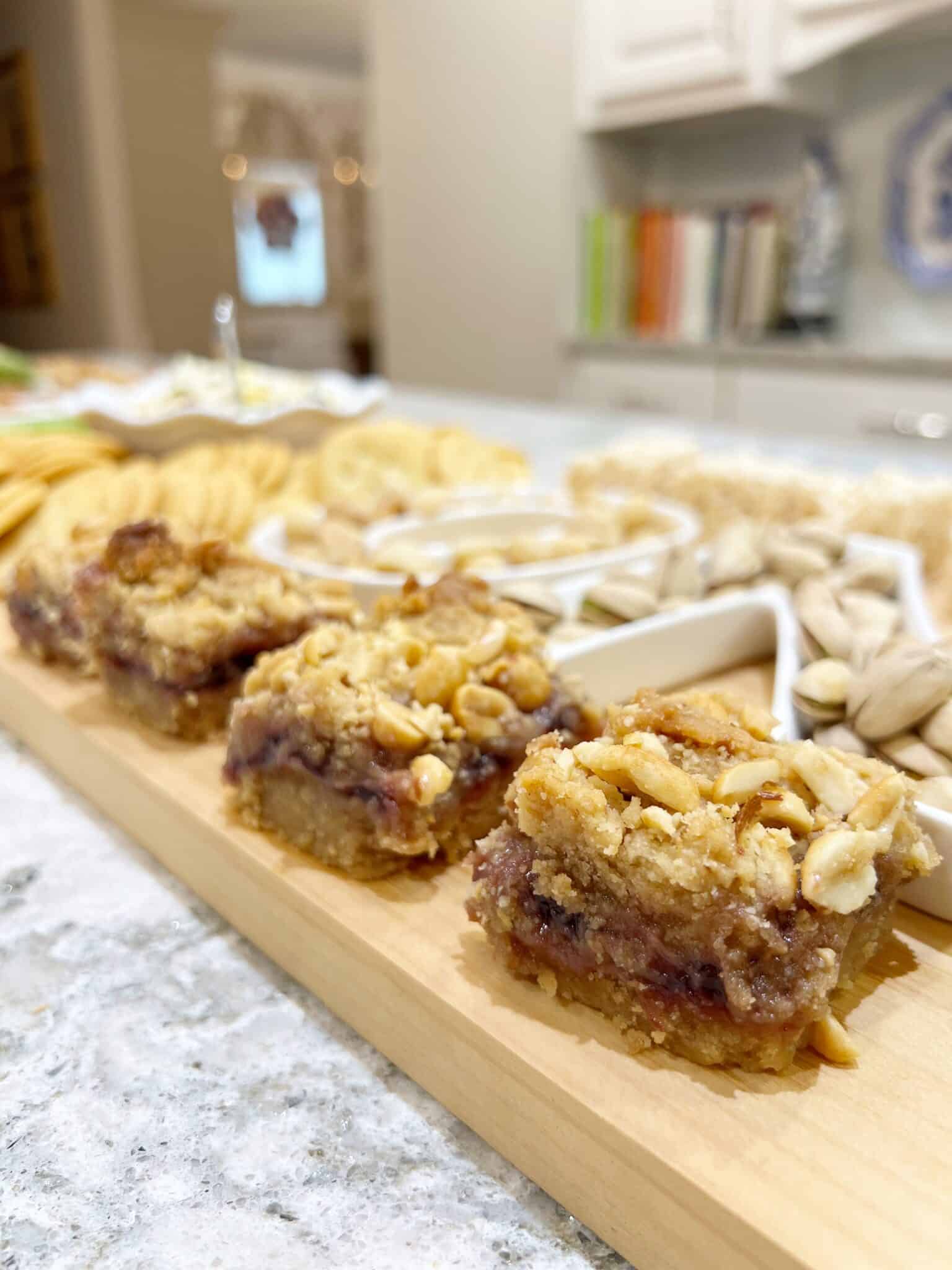 Sunday Sweet {Peanut Butter & Jelly Bars} – Dixie Delights