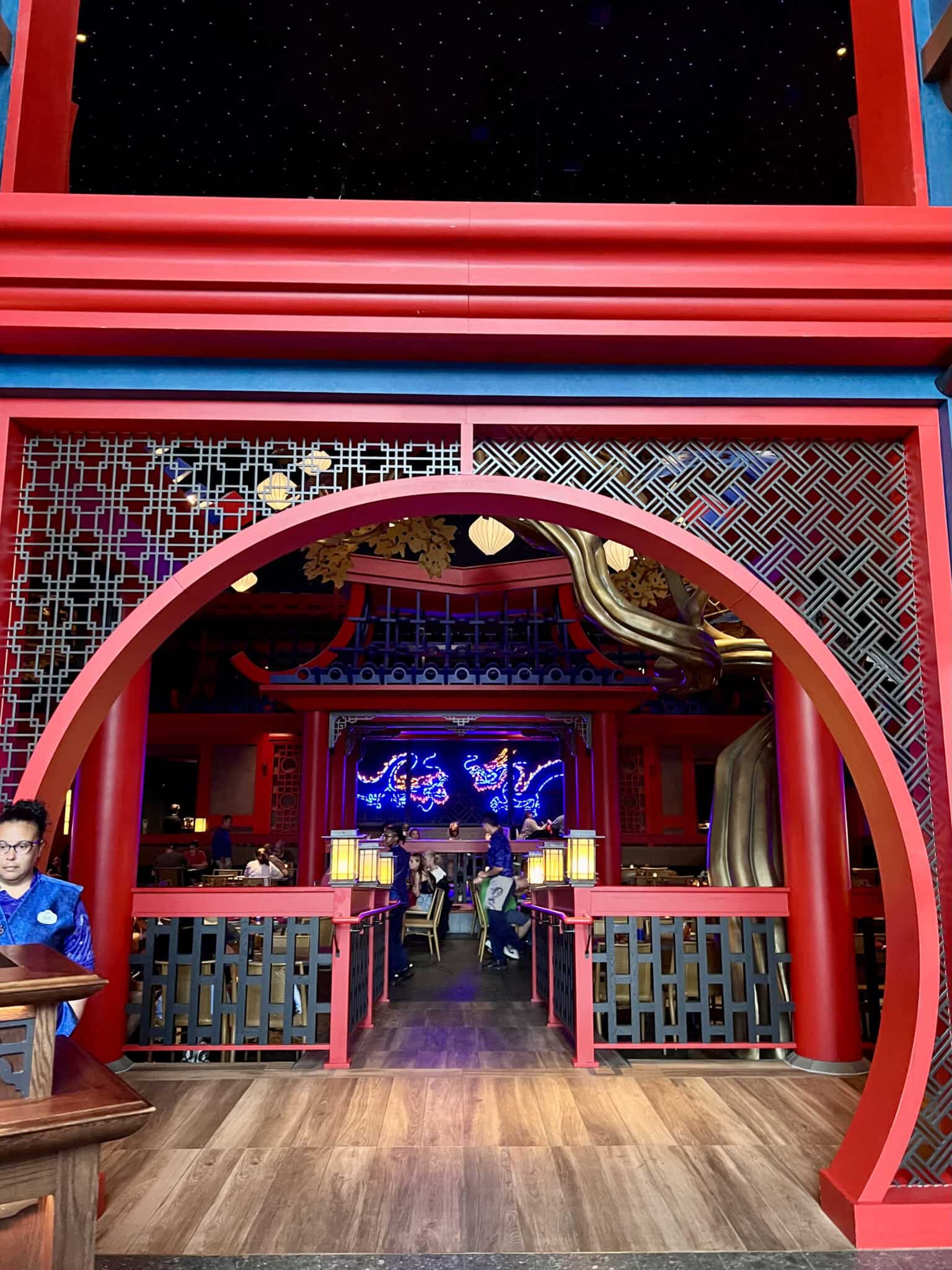 Blue Dragon Pan Asian Restaurant in Universal Epic Universe – Dixie ...