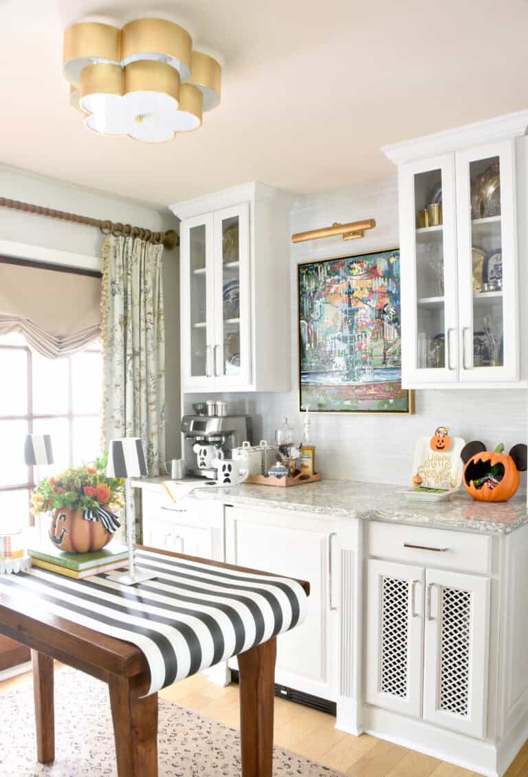 Haunted Halloween Home Tour 2025 {Kitchen} – Dixie Delights