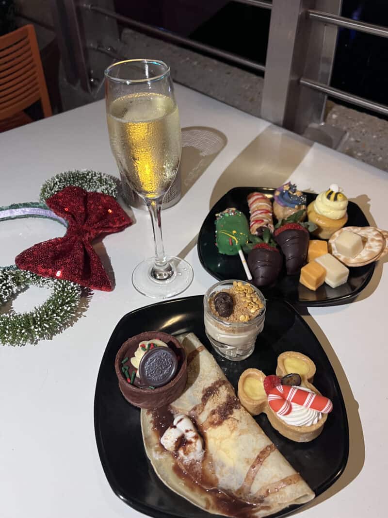 Mickey’s Very Merry Christmas Party in Magic Kingdom – Dixie Delights