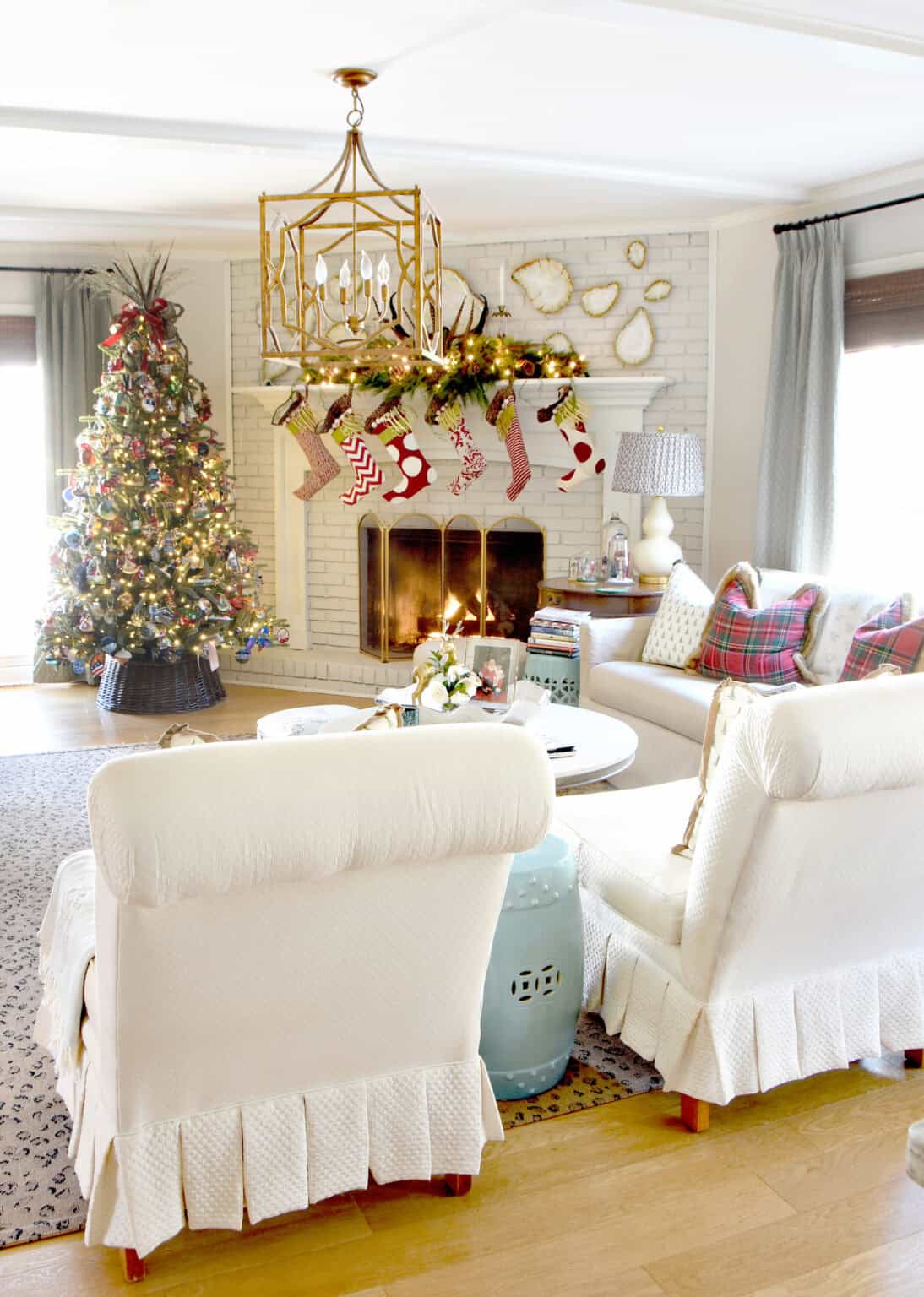 Classic Christmas Home Tour 2025 {The Den} – Dixie Delights