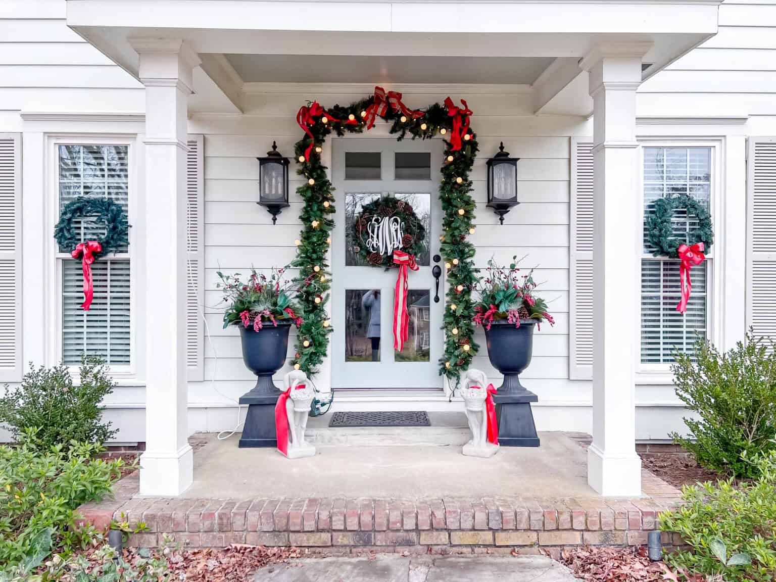 Classic Christmas Home Tour 2025 {Exterior & Entry} – Dixie Delights