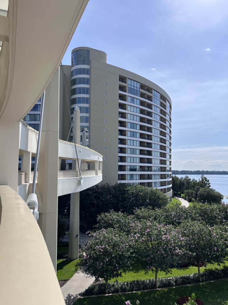 Disney’s Bay Lake Tower Resort – Dixie Delights
